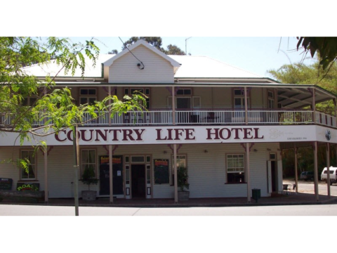 Visit | Kin Kin Community